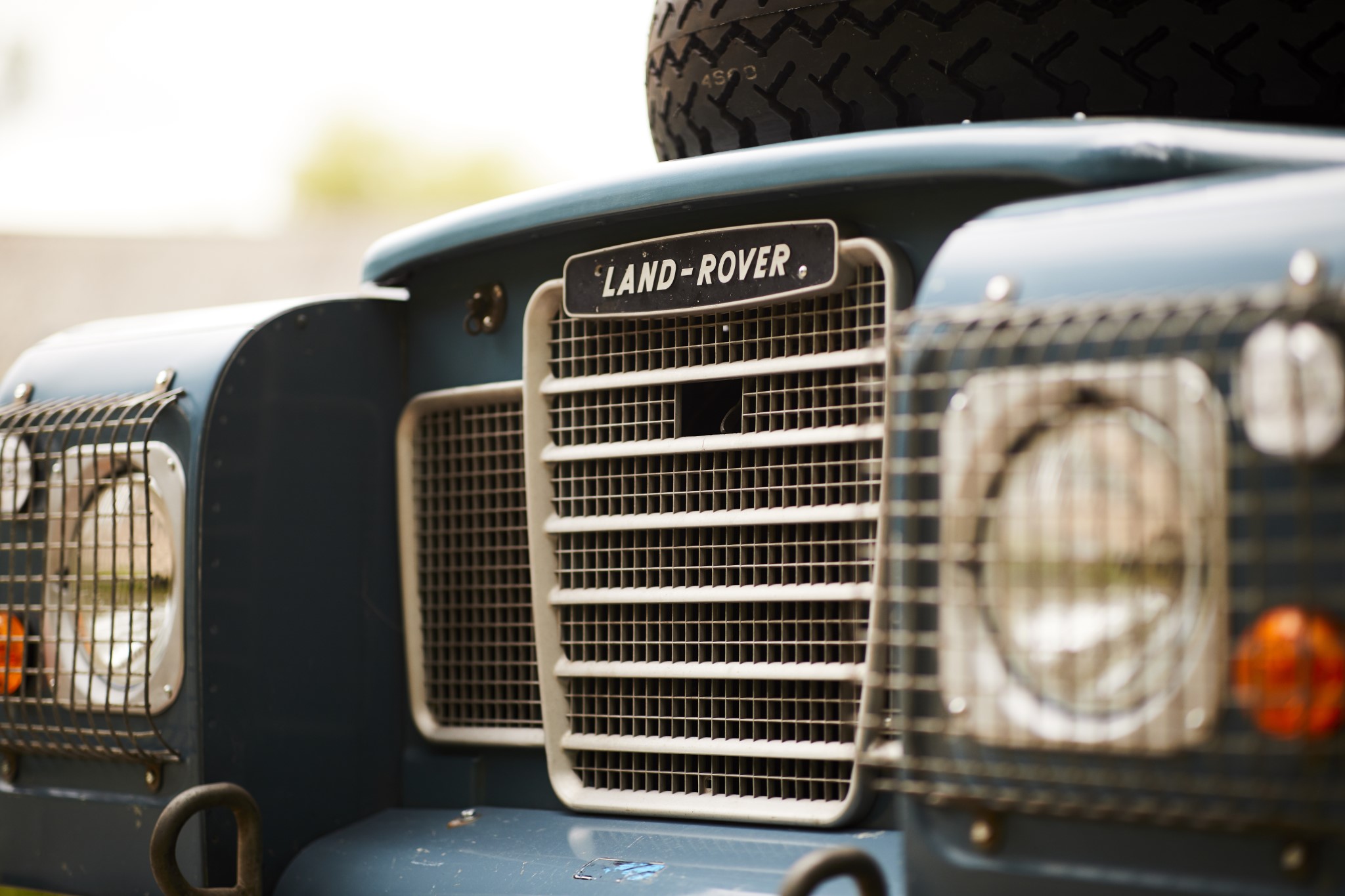 LAND ROVER SERIES III 88 EX-DUTCH ROYAL FAMILY 1976 - Heritage Cars