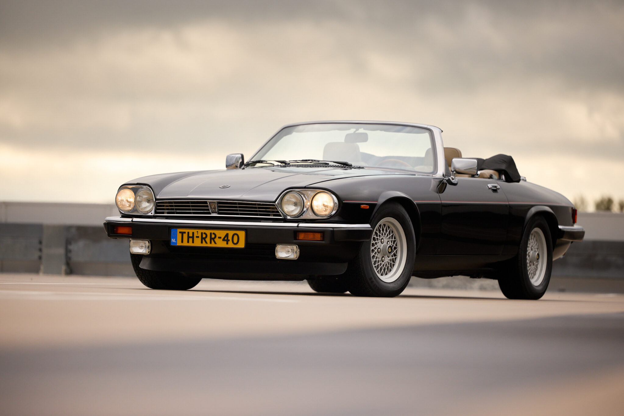 Heritage Cars Delft - Classic Cars Specialist